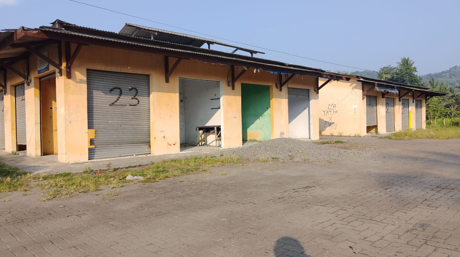 Pasar Bunder: Bangunan Mati di Tengah Janji Pemerintah – wilip.id